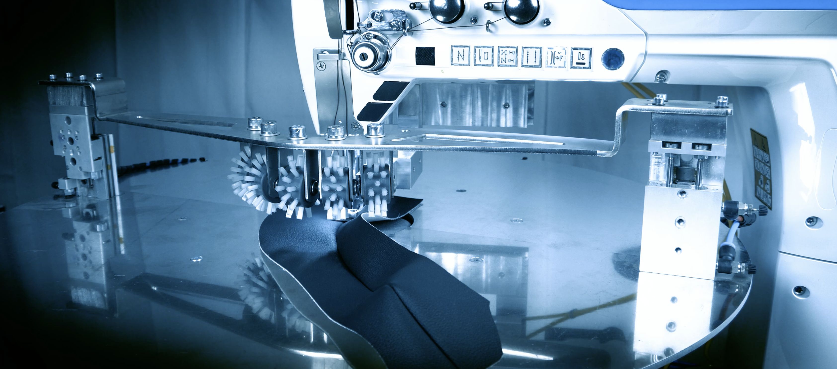 :: Robotic Sewing System :: Decor Seam | 3CON